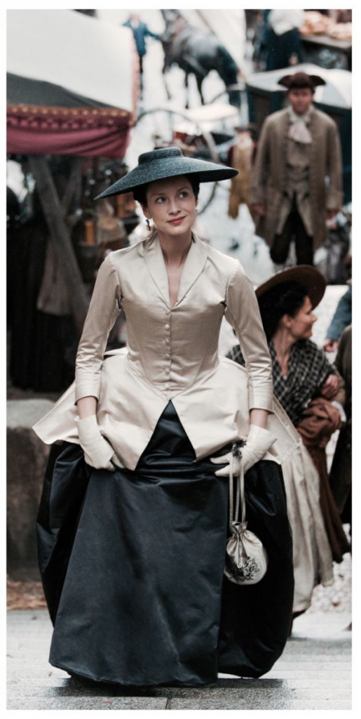 Focus sur certains costumes de la saison 2 d'Outlander à Paris